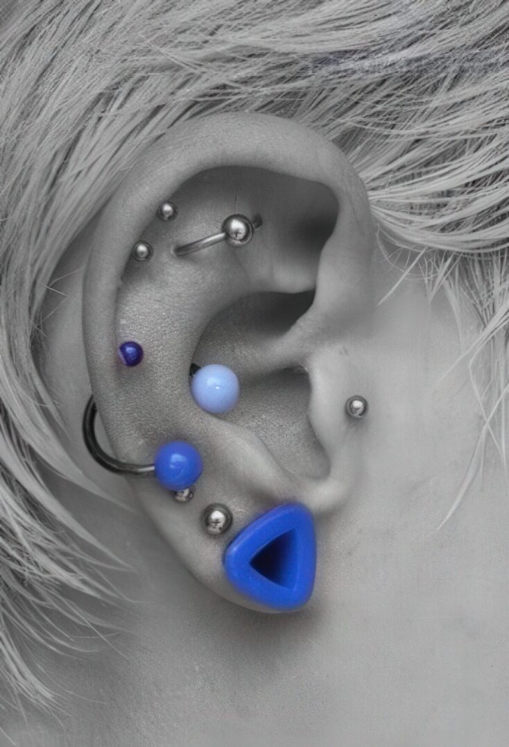 15 Super Bold Orbital Piercing Ideas And Tips - Styleoholic